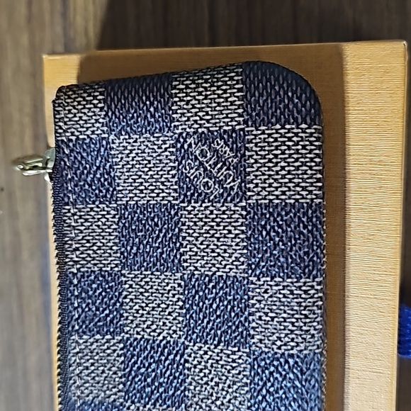 Bags | 2201130 Louis Vuitton Monogram Key Cles | Poshmark